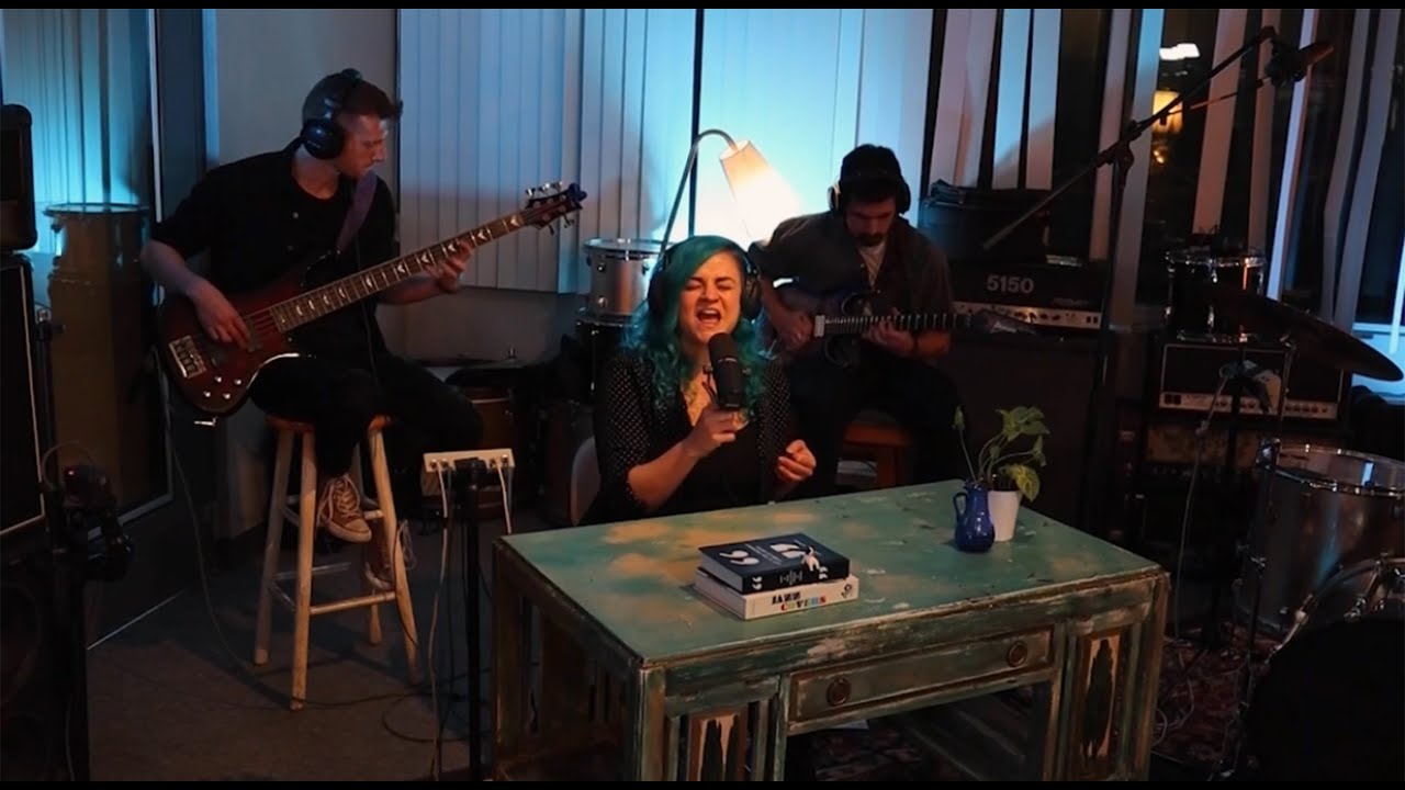 Luiza Girardello - I See You (NPR Tiny Desk submission) - YouTube