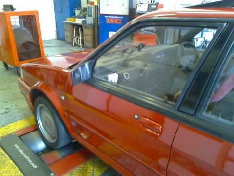 MG Montego Turbo on a rolling Road - YouTube