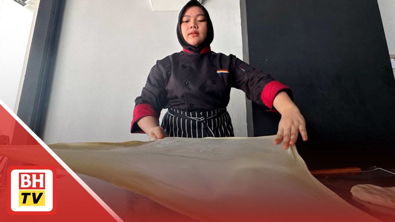 Atirah Asmaa tebar 8 kilogram doh roti canai sehari - YouTube