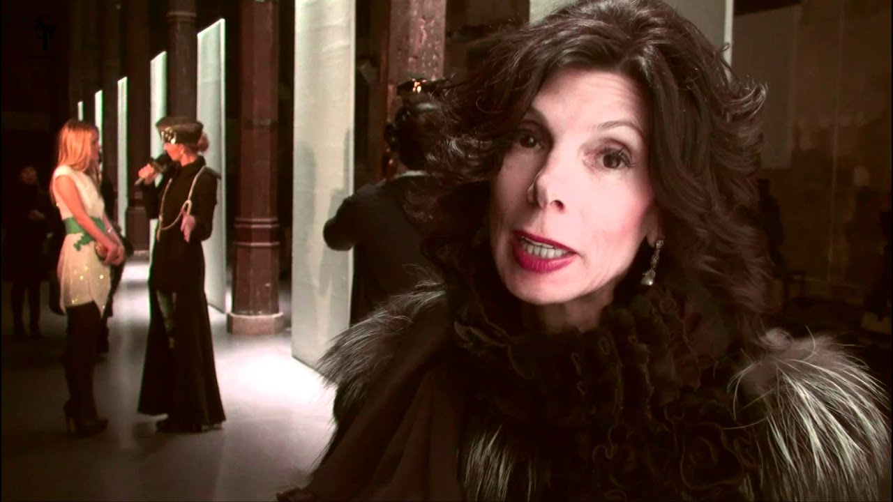 Susan Tabak at Haute Couture S/S 2012: Basil Soda & Zuhair Murad - YouTube