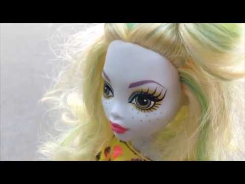 Monster High Skating Club: Part 1 - YouTube