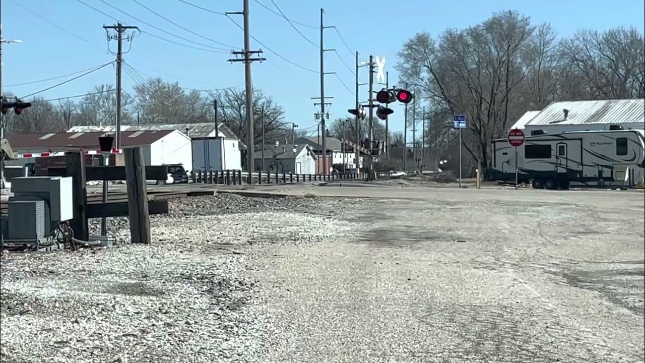Amtrak 381 Carl Sandburg Chicago to Quincy @ Macomb, IL Ward St crossing - YouTube