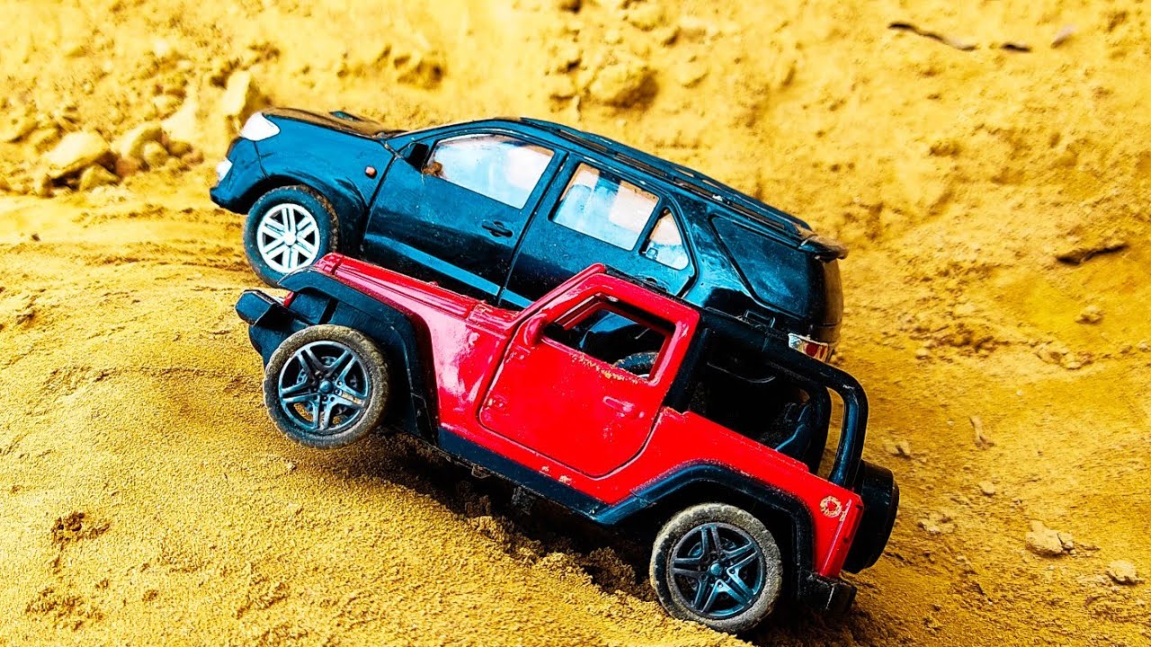 Thar VS Fortuner Mud Off Road || Fortuner Off Road || Thar Off Roading ...