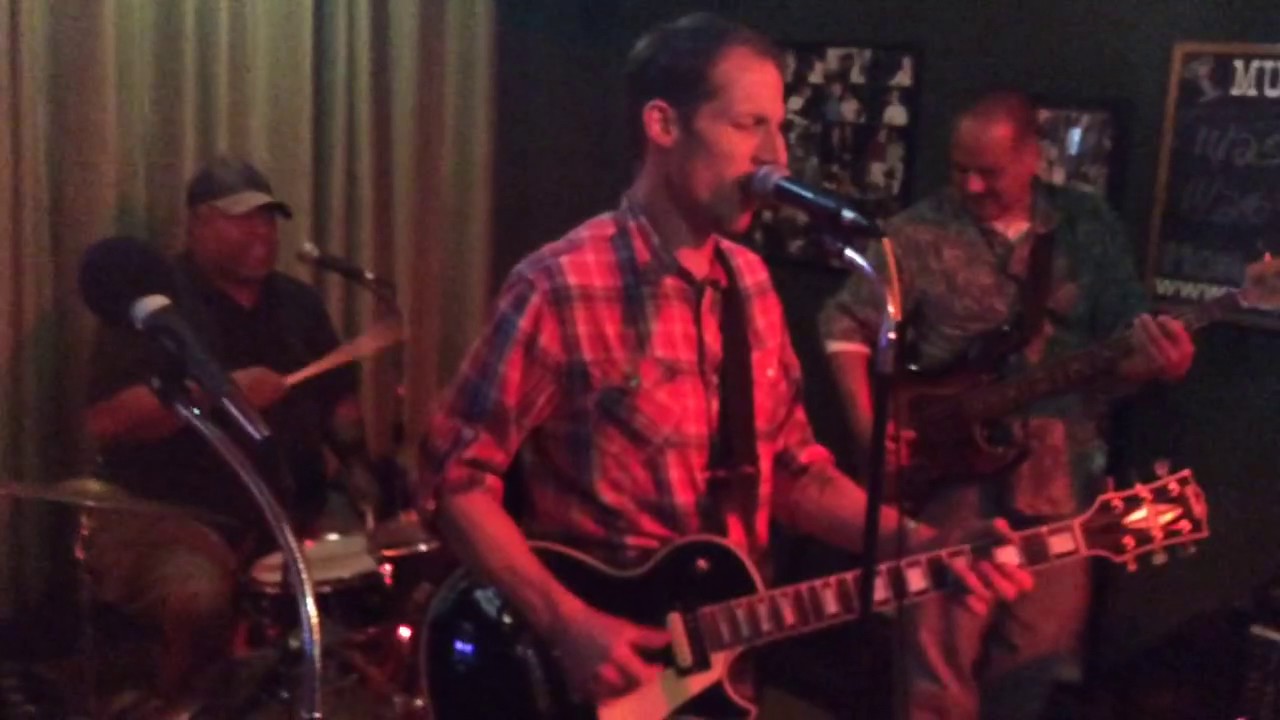 Jake Mackey Dennis Dove & Mike Phillips @ Murphys Law - YouTube