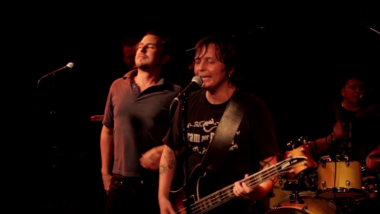 Hey hey rain/Just like you (m Dominic O’Fahey) - Pogo Pops - Live from Mono 2012. - YouTube