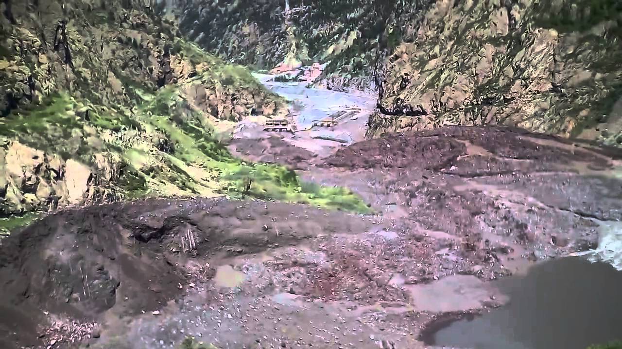 Landslide in Darial Gorge of Georgia - YouTube