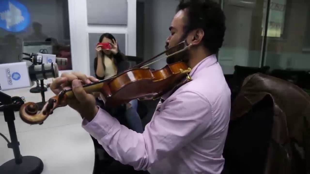 Violinista venezolano Alexis Cárdenas - YouTube