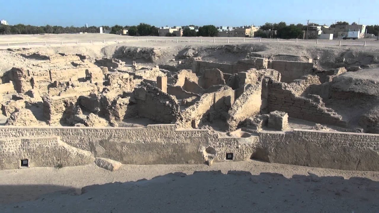 Bahrain Fort - UNESCO World Heritage Site - YouTube