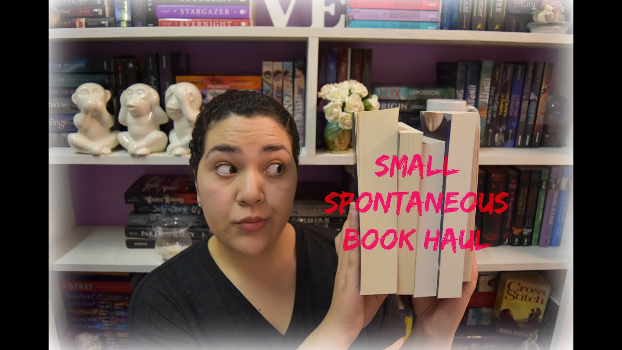 Small Spontaneous Book Haul - YouTube
