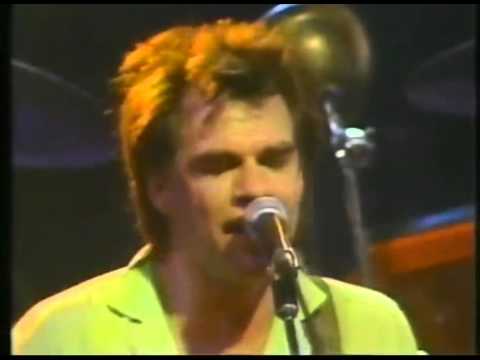 Chilliwack - "My Girl" featuring Brian Newcombe on Minimoog Bass ...