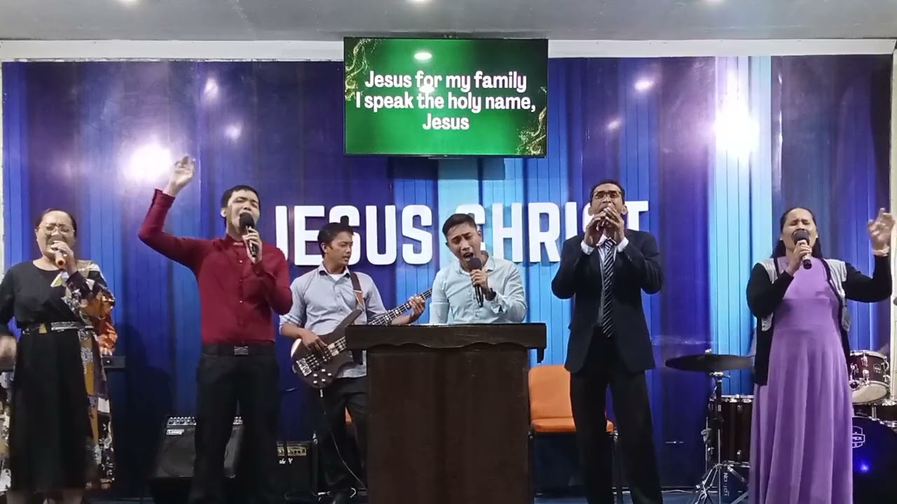 I SPEAK JESUS / HOW GREAT IS OUR GOD - Worship Medley Chords - Chordify