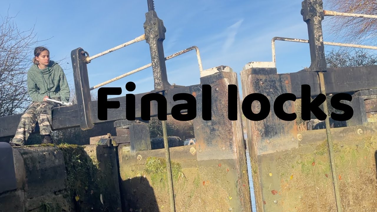 Our final cruise of 2021- Narrowboat Girl - YouTube