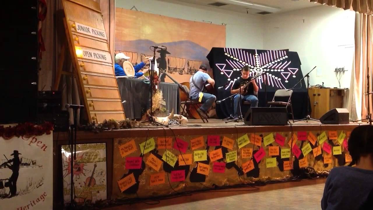 Western Open Fiddle 2014-Picking-Christopher - YouTube