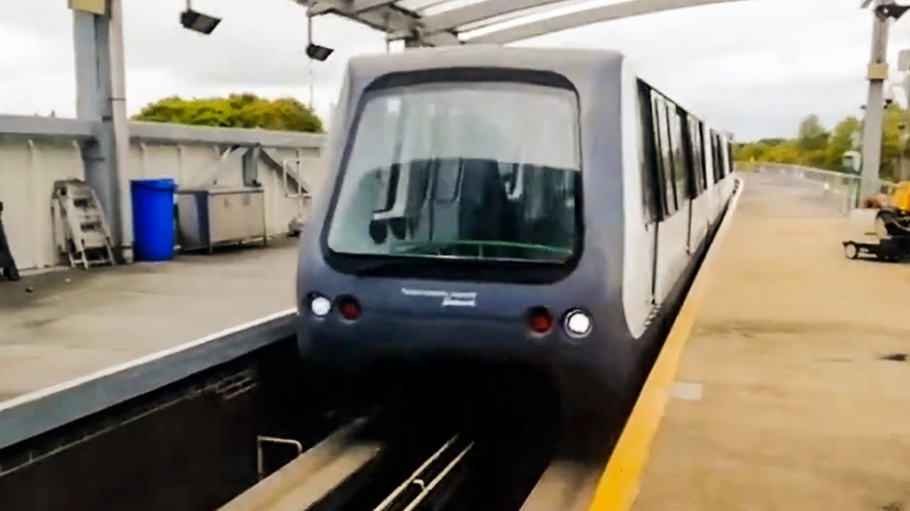 Bombardier Innovia APM 100, Automated people mover of Gatwick Airport ...