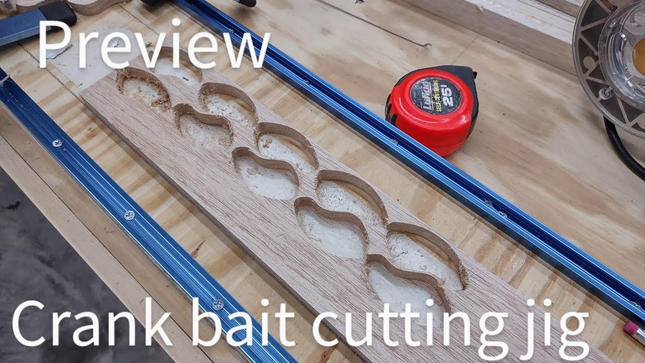 crank bait cut out jig - YouTube