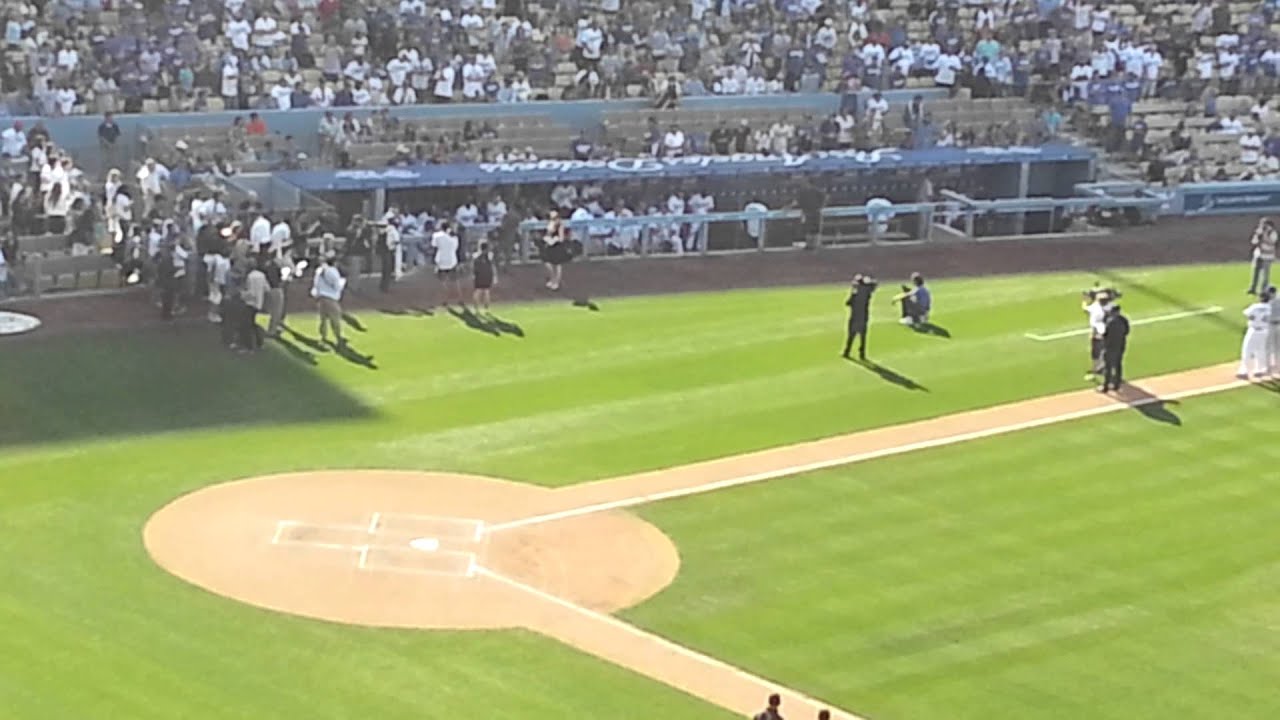 Ross Porter introducing Team Koufax@Dodgers OTG - YouTube