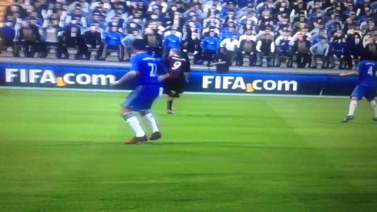 Reus funny injury - YouTube