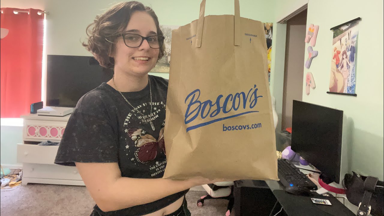 Summer Tryon hall fail - YouTube