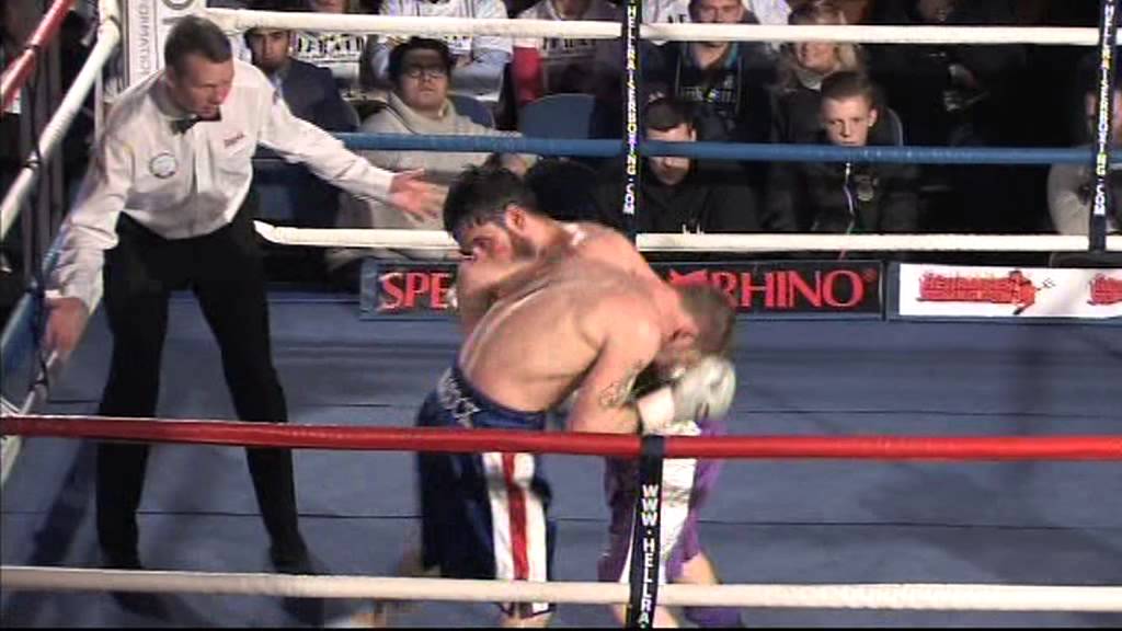 Uk Professional Boxing Phil Gill Vs Johnny Greaves - YouTube