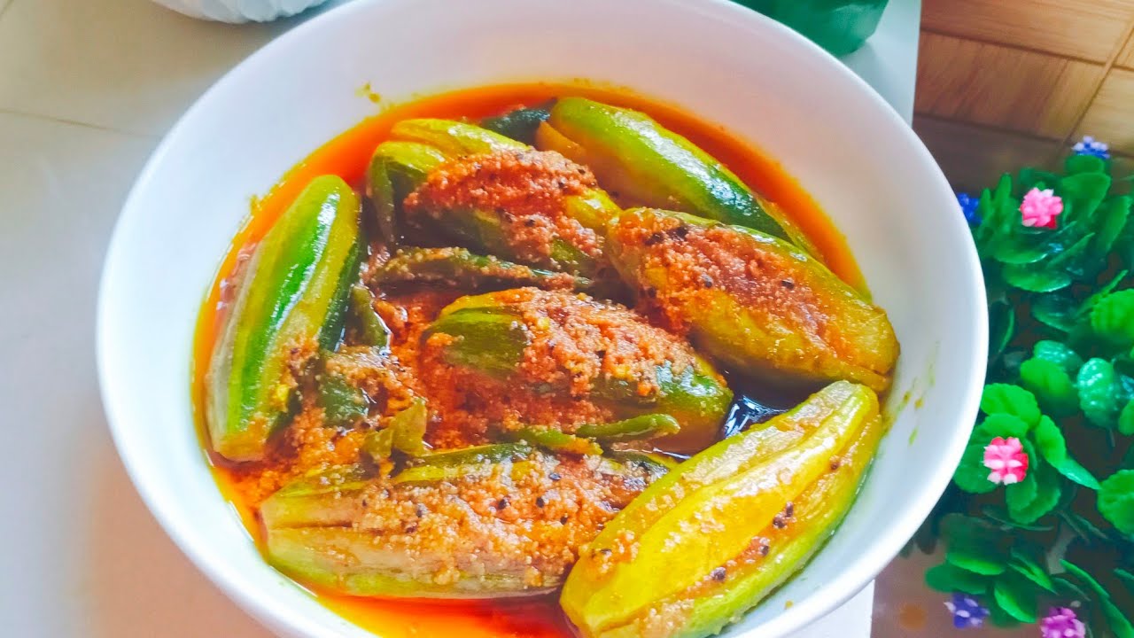 Potol Posto/Bengali Niramish Potol Posto /Pointed Gourd Recipe / Potol ...