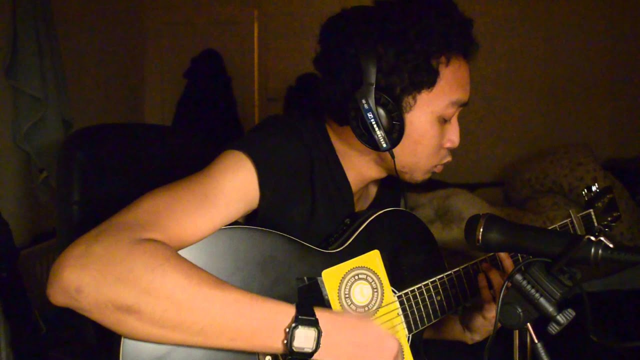 Arctic Monkey - Brianstorm (Acoustic cover) - YouTube