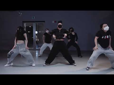 Iggy azalea dance - YouTube