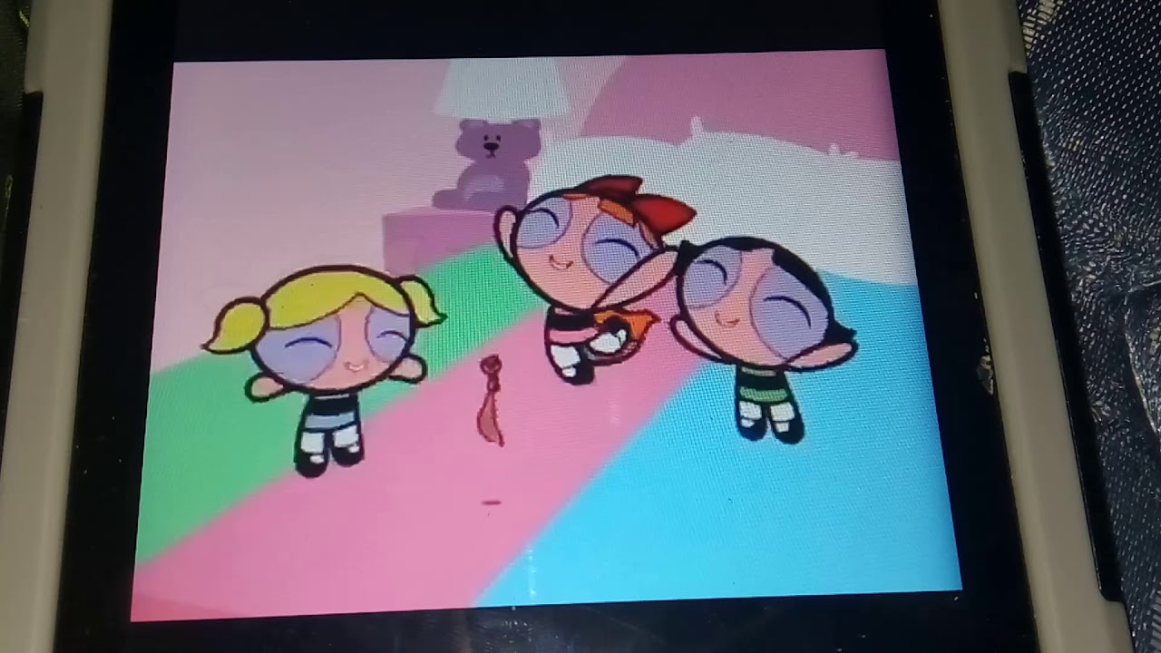 Power Puff girls jumping on bed - YouTube