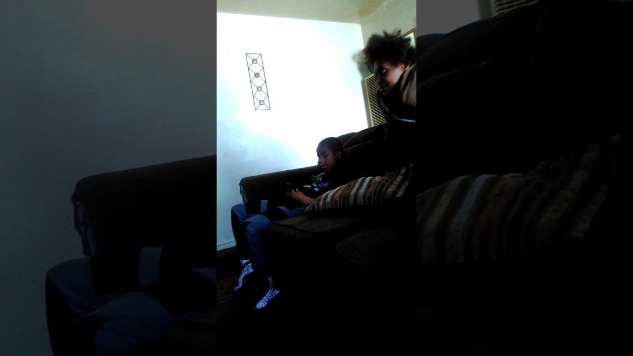 My brother is doing the middle finger - YouTube