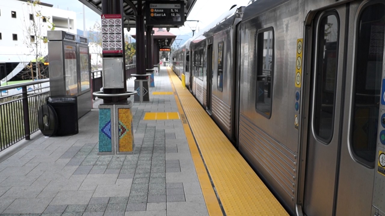 LACMTA Breda P2550 East LA bound Gold line leaving Azuza downtown - YouTube