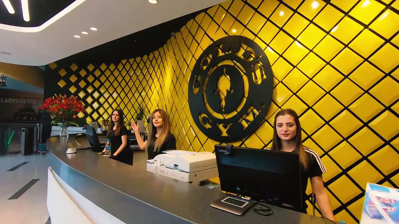 Gold's Gym Jordan - Biggest Ladies Gym in Jordan - YouTube