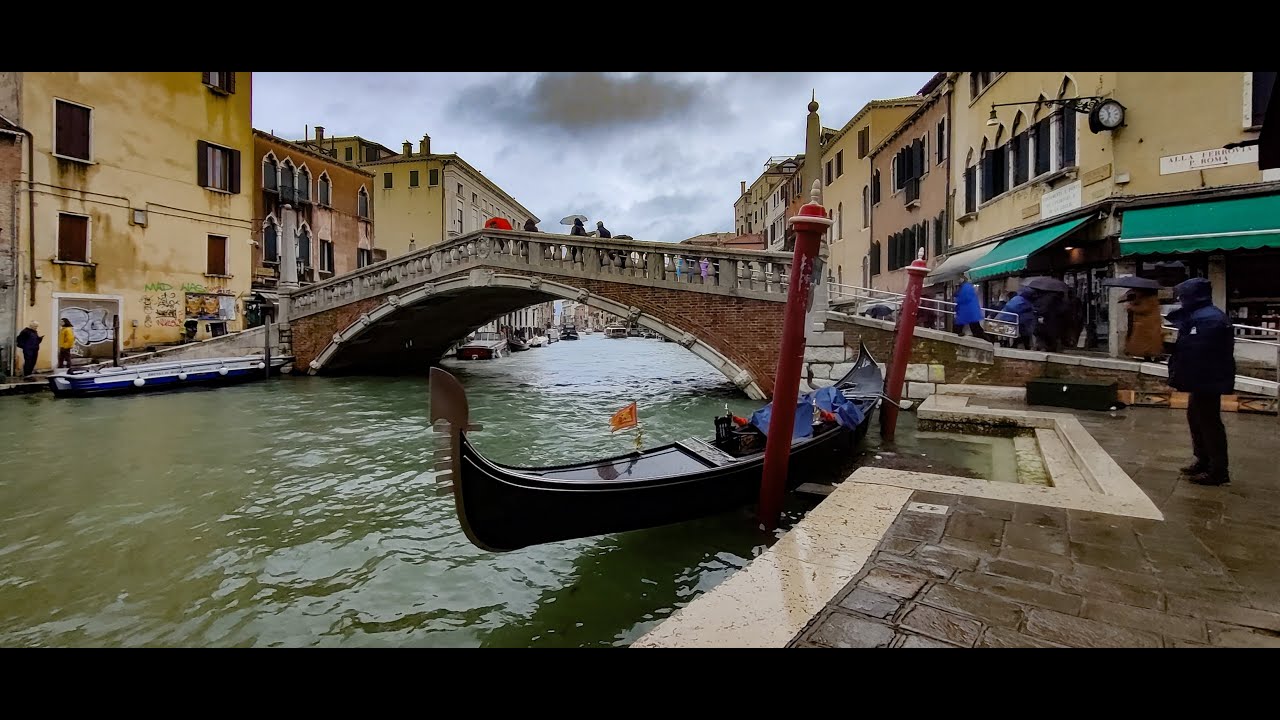 Rain In Venice Italy Italy’s Venice Flooded By Highest Tide In 50