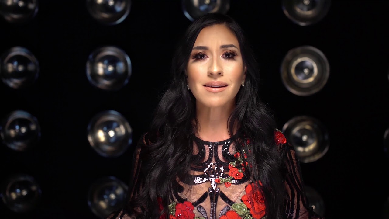 Beatriz Solís - Lo Mejor Para Los Dos (Video Oficial) - YouTube