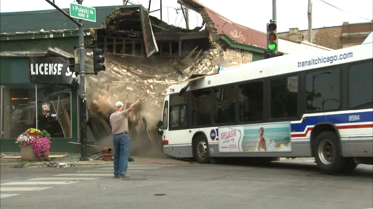 WATCH: CTA bus pulled from crash site - YouTube