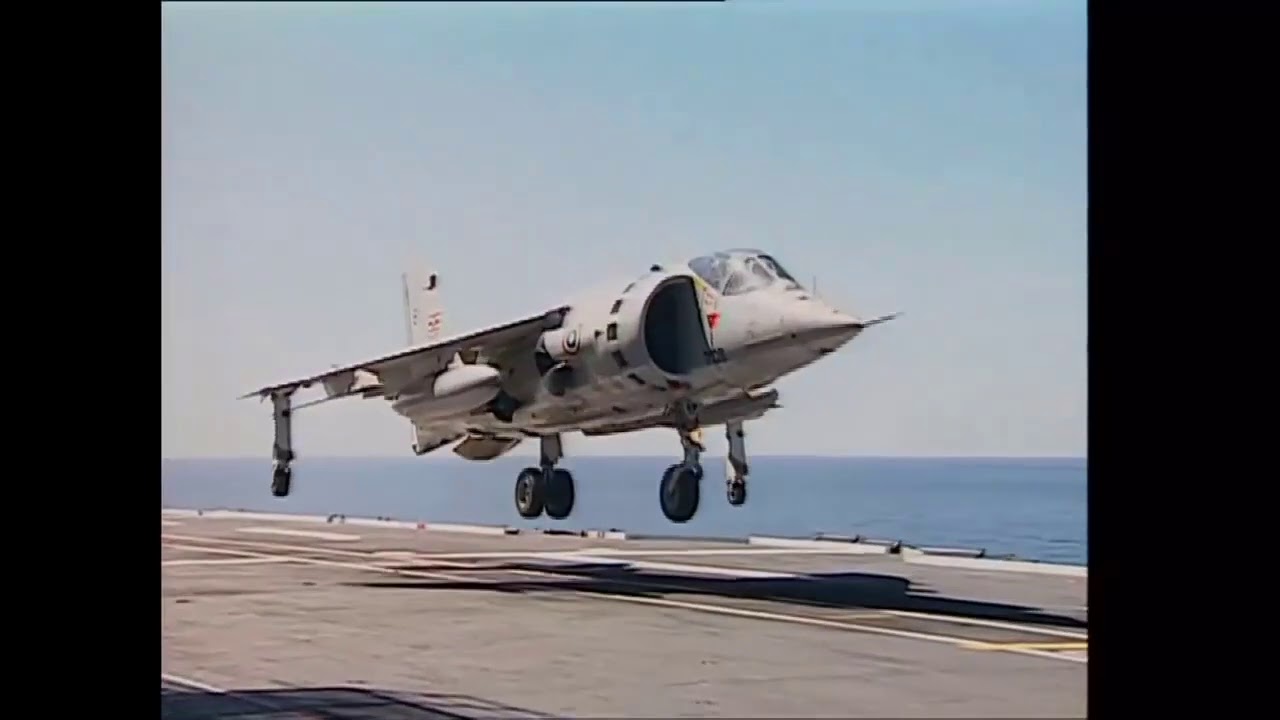 Royal Thai Navy AV-8S - YouTube