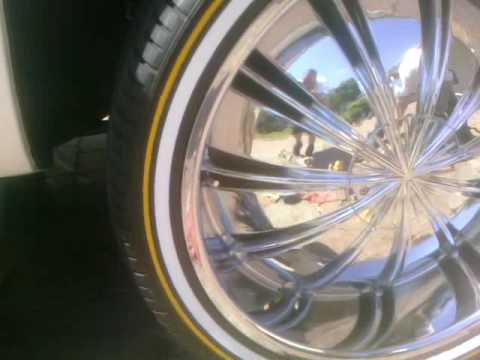 vogues 24 inch chrome rims tahoe - YouTube