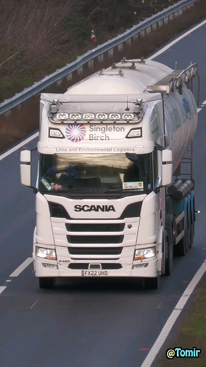 SCANIA R450 - Singleton Birch - A1(M) motorway #truckspotting #tomir - YouTube