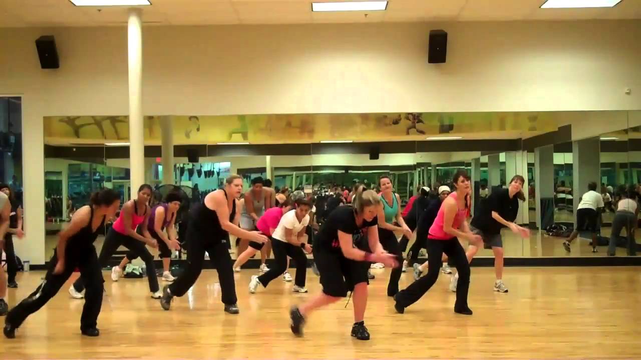 Cardio Dance- Right Round - YouTube