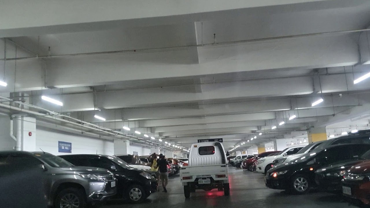 Parking space @ SM Dasmariñas - YouTube