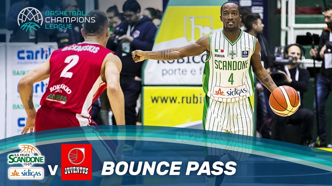 Beautiful bounce pass - Green assists with his favourite move! - YouTube