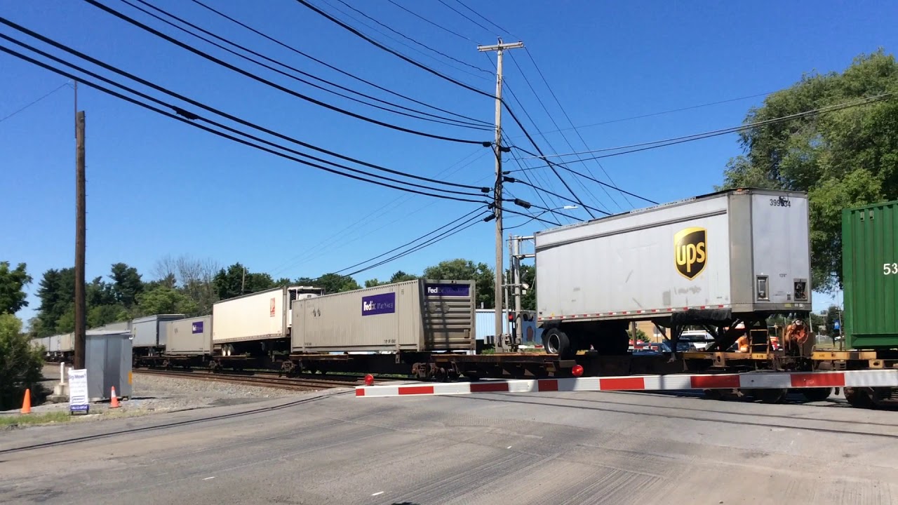 NS 9395 leads 21M (D9L, B&A) - YouTube