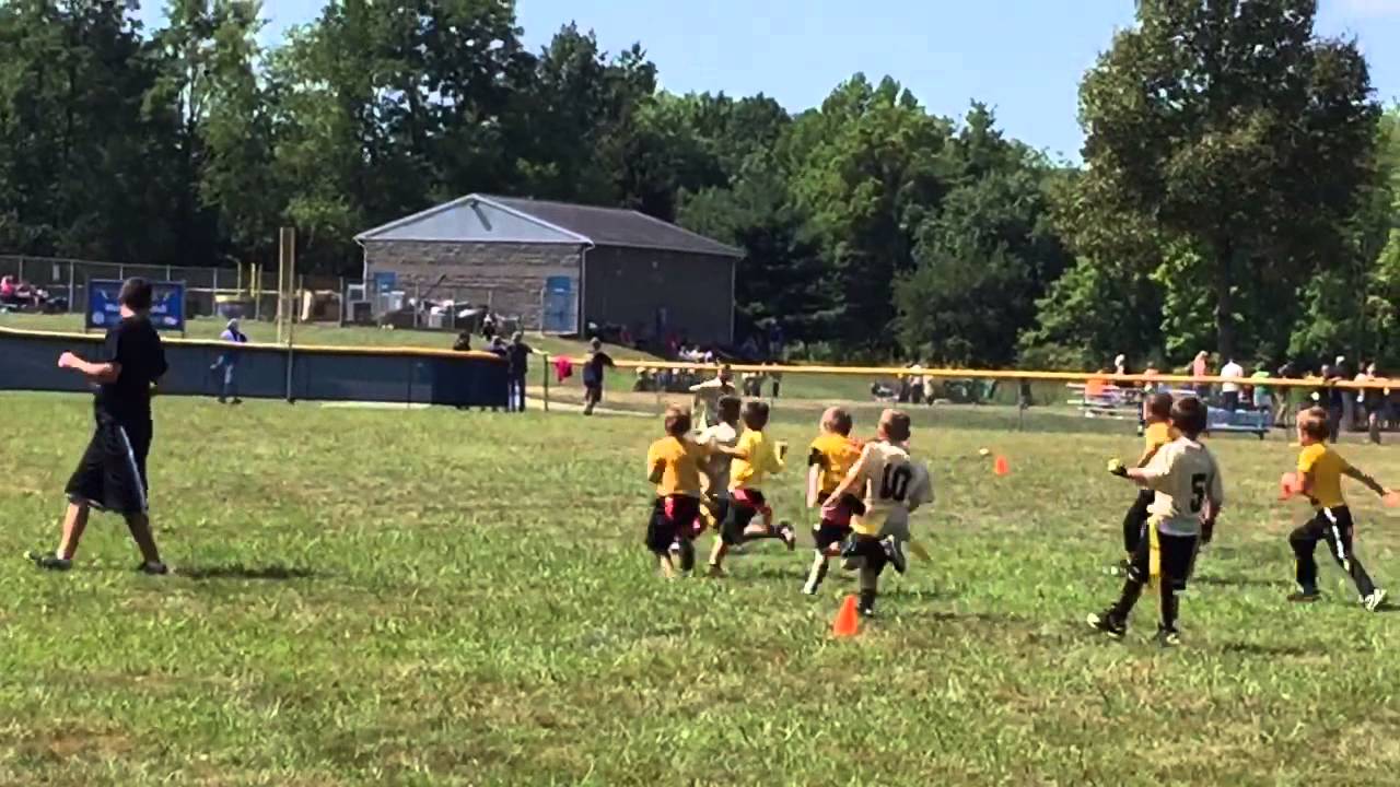 Bobtown Bulldogs scores a touchdown - YouTube