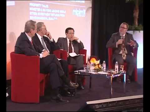 Greg Clark Moderates Panel of Mayors and Ministers MIPIM 2007 - YouTube