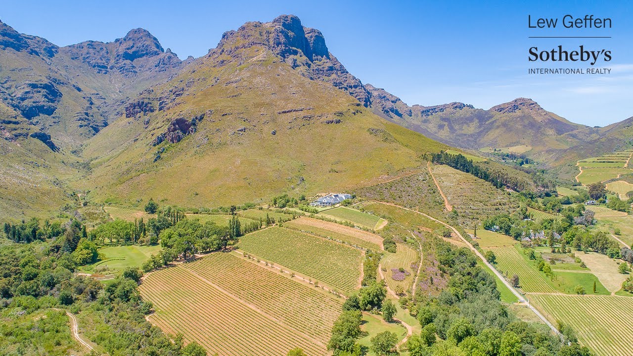 Hidden estate in the middle of nature | Lew Geffen Sotheby's ...