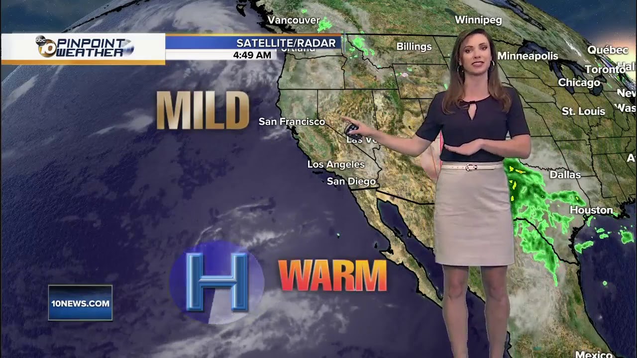 10News Pinpoint Weather with Meteorologist Megan Parry - YouTube