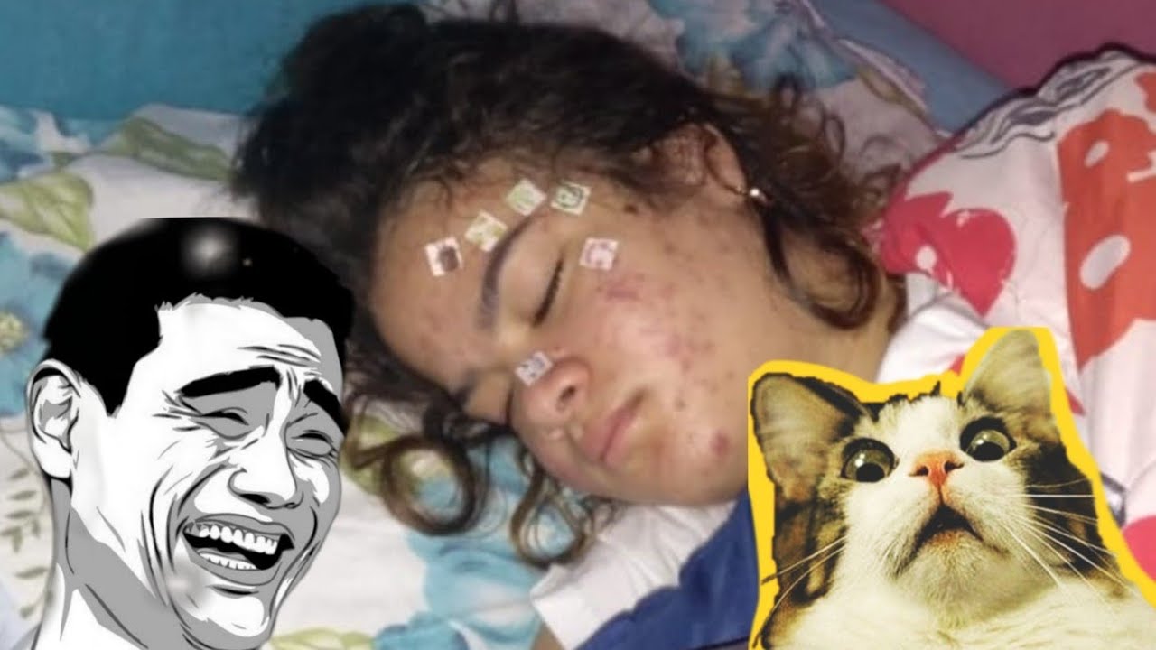 Adesivando O Rosto Da Irmã Dormindo Youtube