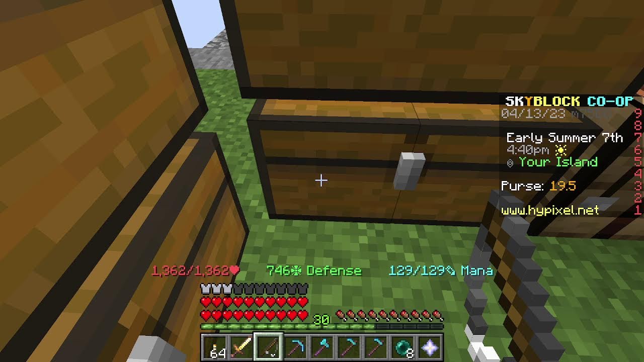 Minecraft Skyblock building a big potato farm - YouTube