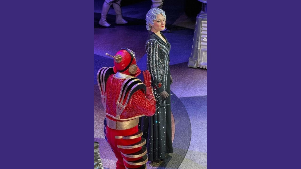 Raffaella Lupinacci - "Nacqui all'affanno e al pianto...non più mesta ...