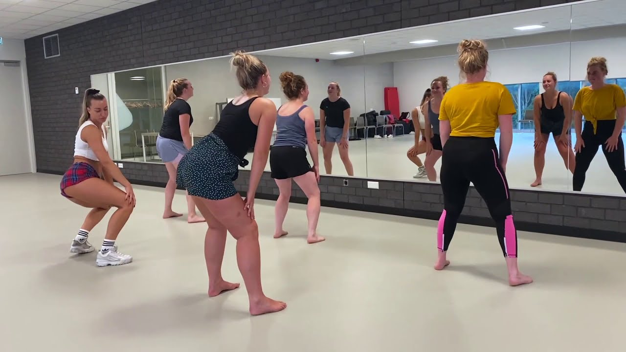 Coño - Twerkness - Choreo by Tamma Lee - YouTube