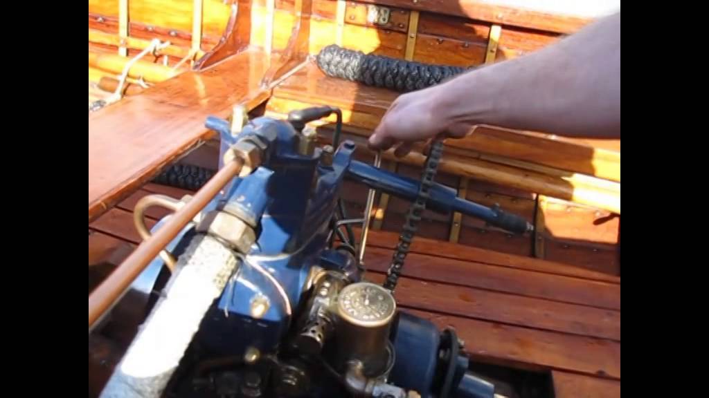 'Dorice' Clinker Boat with Stuart Turner engine - YouTube