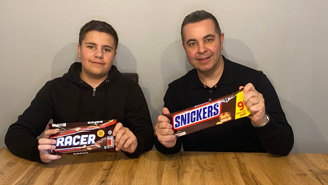 What the fake make: Episode 37 Snickers vs Aldi Racer bars - YouTube